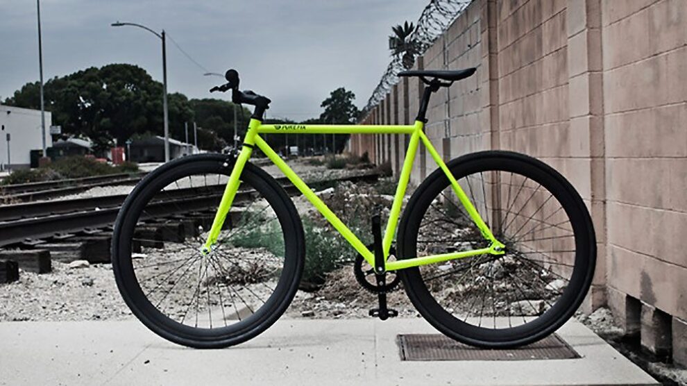 The Kilo Glow, pignon fixe phosphorescent sur Le Vélo Urbain